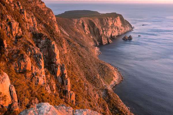 Three Capes Lodge Walk - Guided Three Capes Walk with Private Accommodation