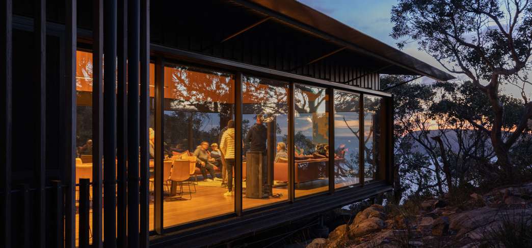 Three Capes Lodge Walk - Guided Three Capes Walk with Private Lodges